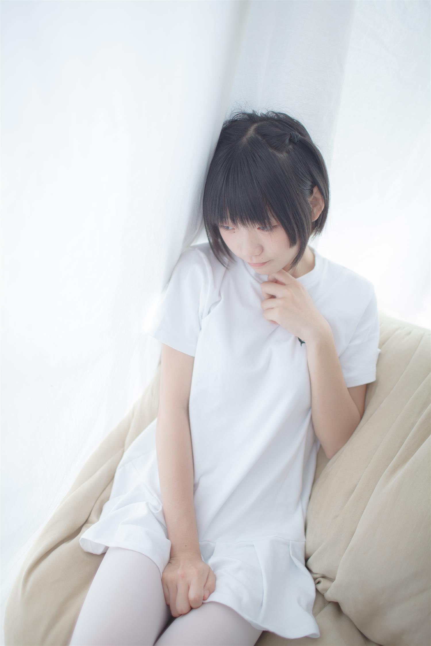 少女秩序 VOL.003 白丝萝莉 [40P-232MB] – 热力图