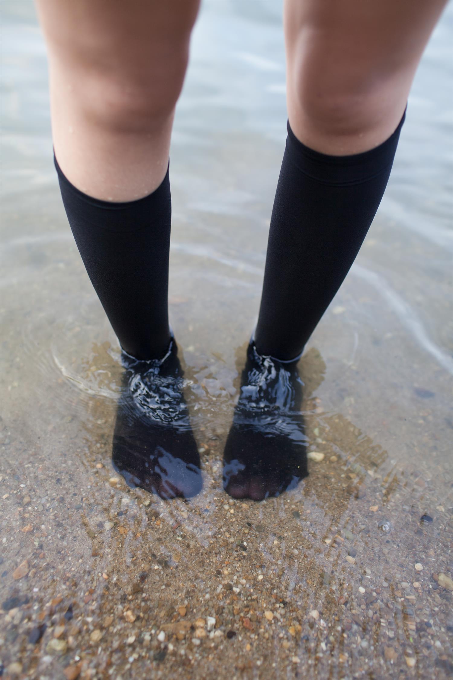 少女秩序 群内福利01 [12P-94MB] – 热力图