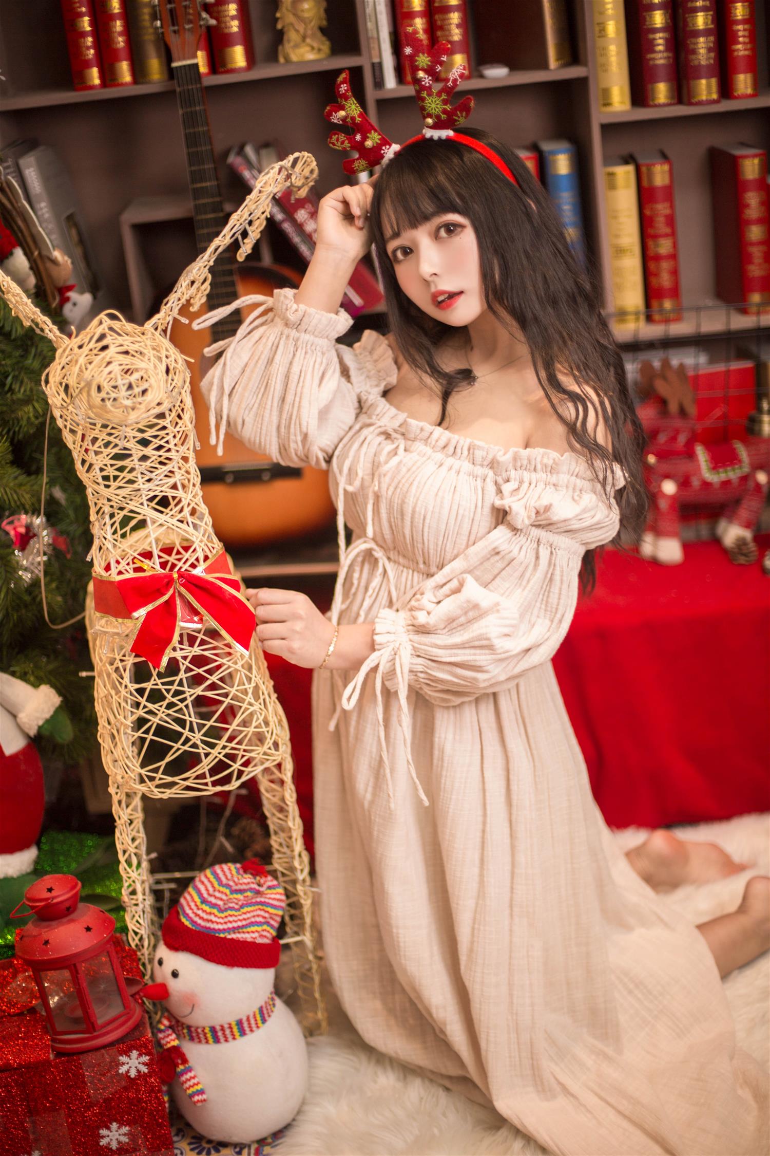 黑猫猫 圣诞 [14P-119MB] – 热力图