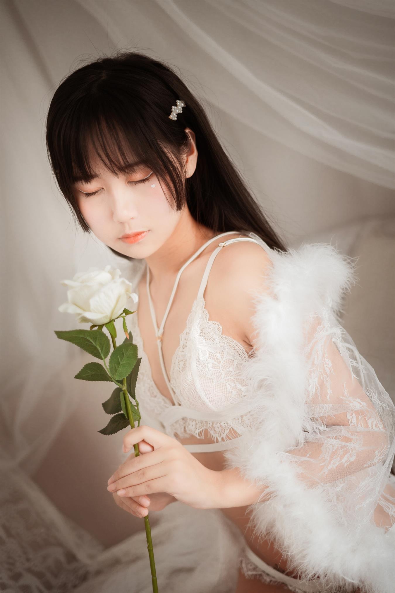 萌芽儿o0 毛绒内衣 [27P-278MB] – 热力图