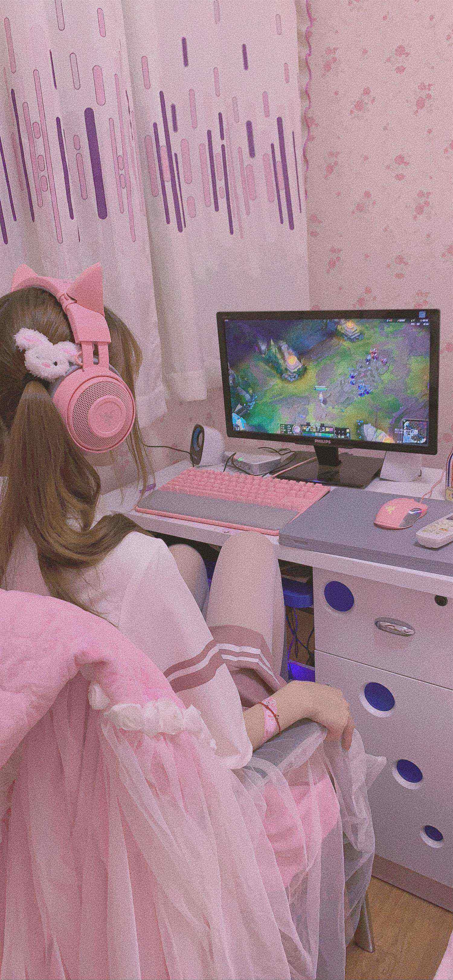 小学生赛高 2020 新年贺刊：粉色萝莉裙 [28P1V-99MB] – 热力图