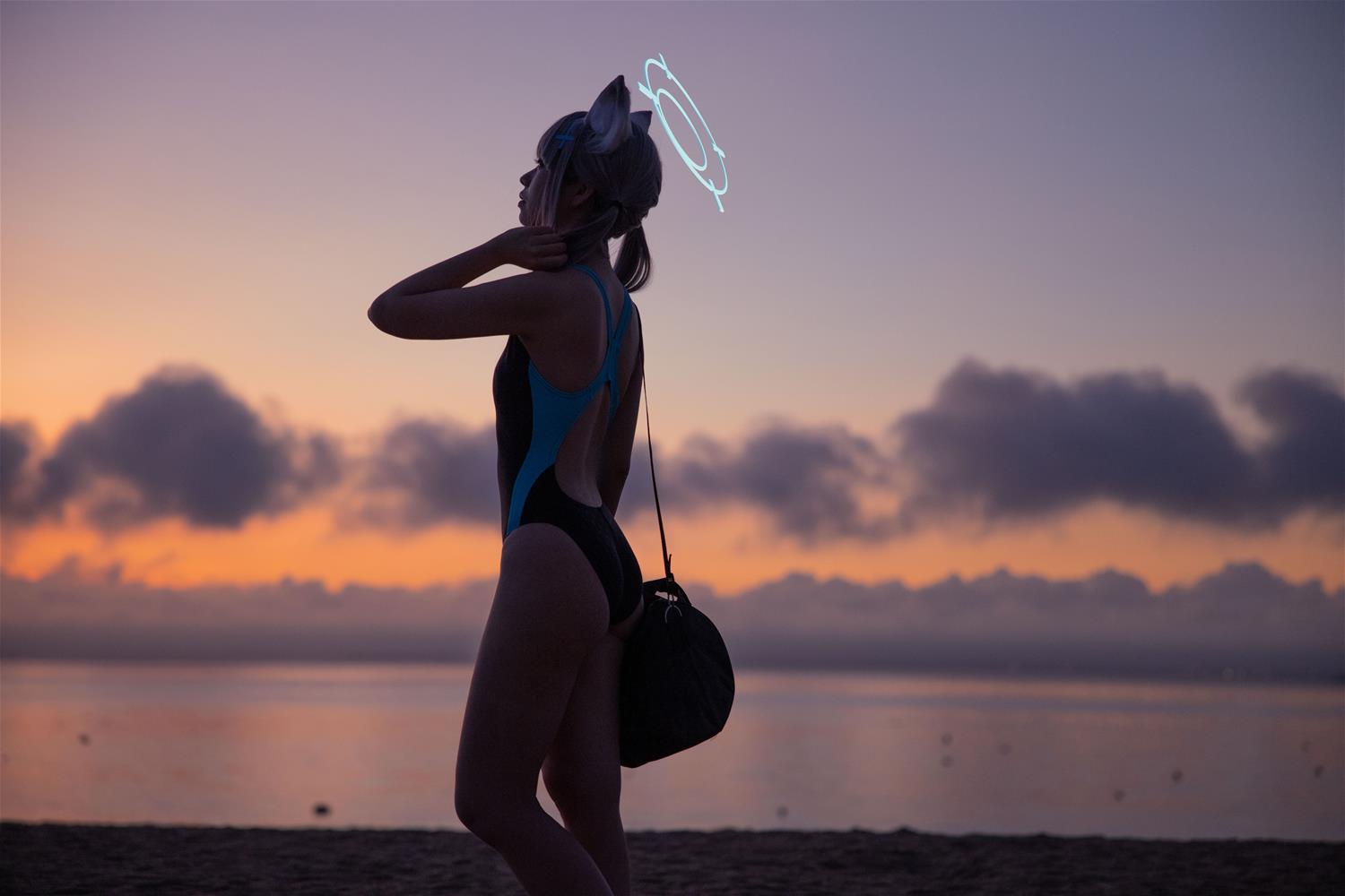 G44不会受伤 碧蓝档案 砂狼白子泳装 [26P-287MB] – 热力图