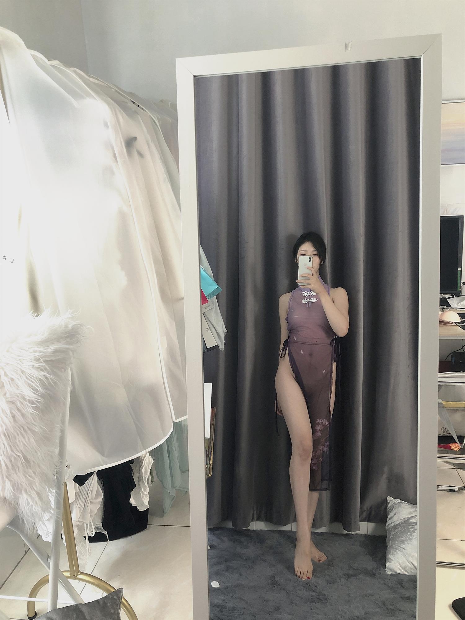 抖娘-利世 紫旗袍 [34P1V-377MB] – 热力图