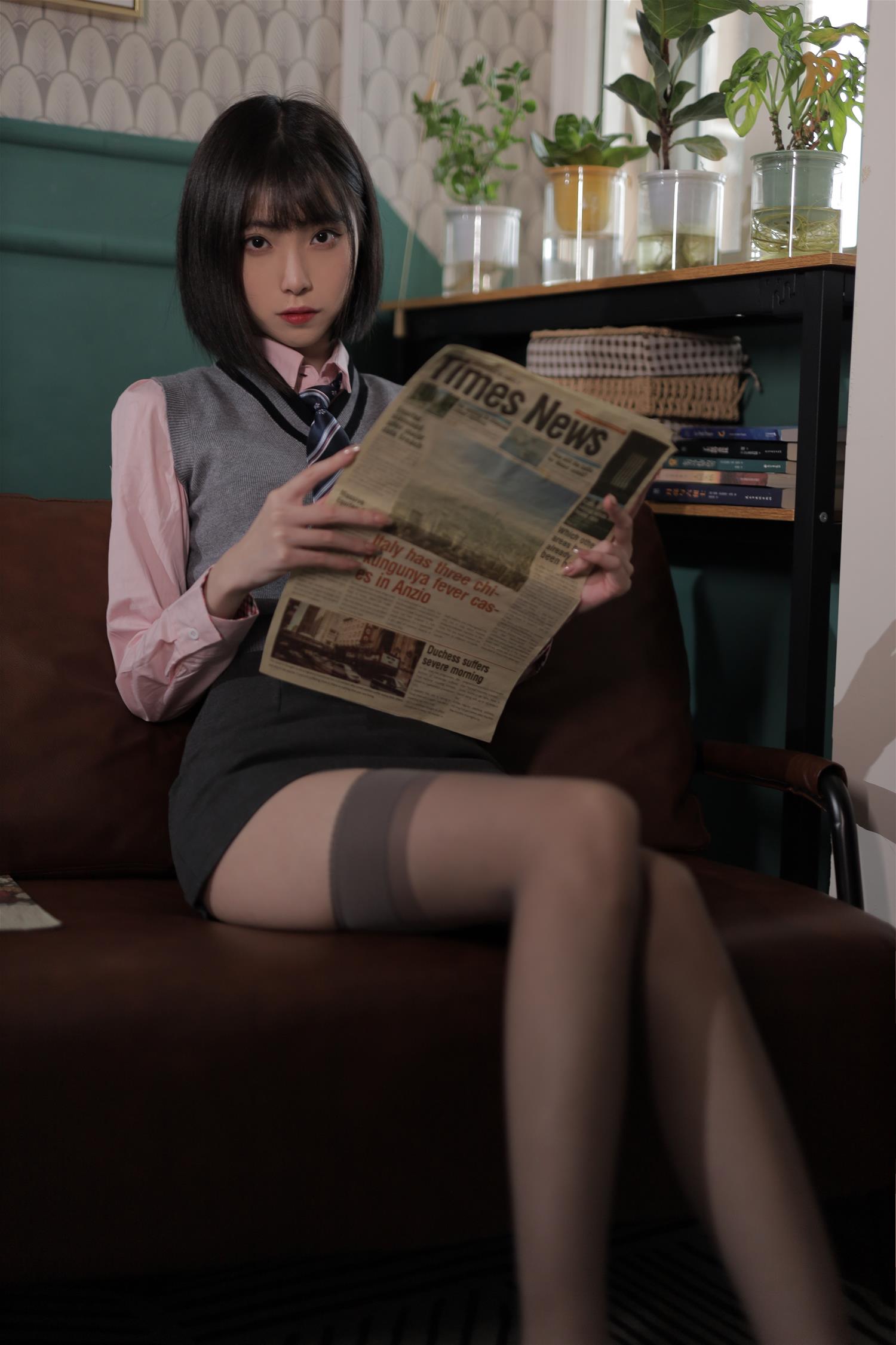 许岚LAN 韩系制服 [40P-292MB] – 热力图
