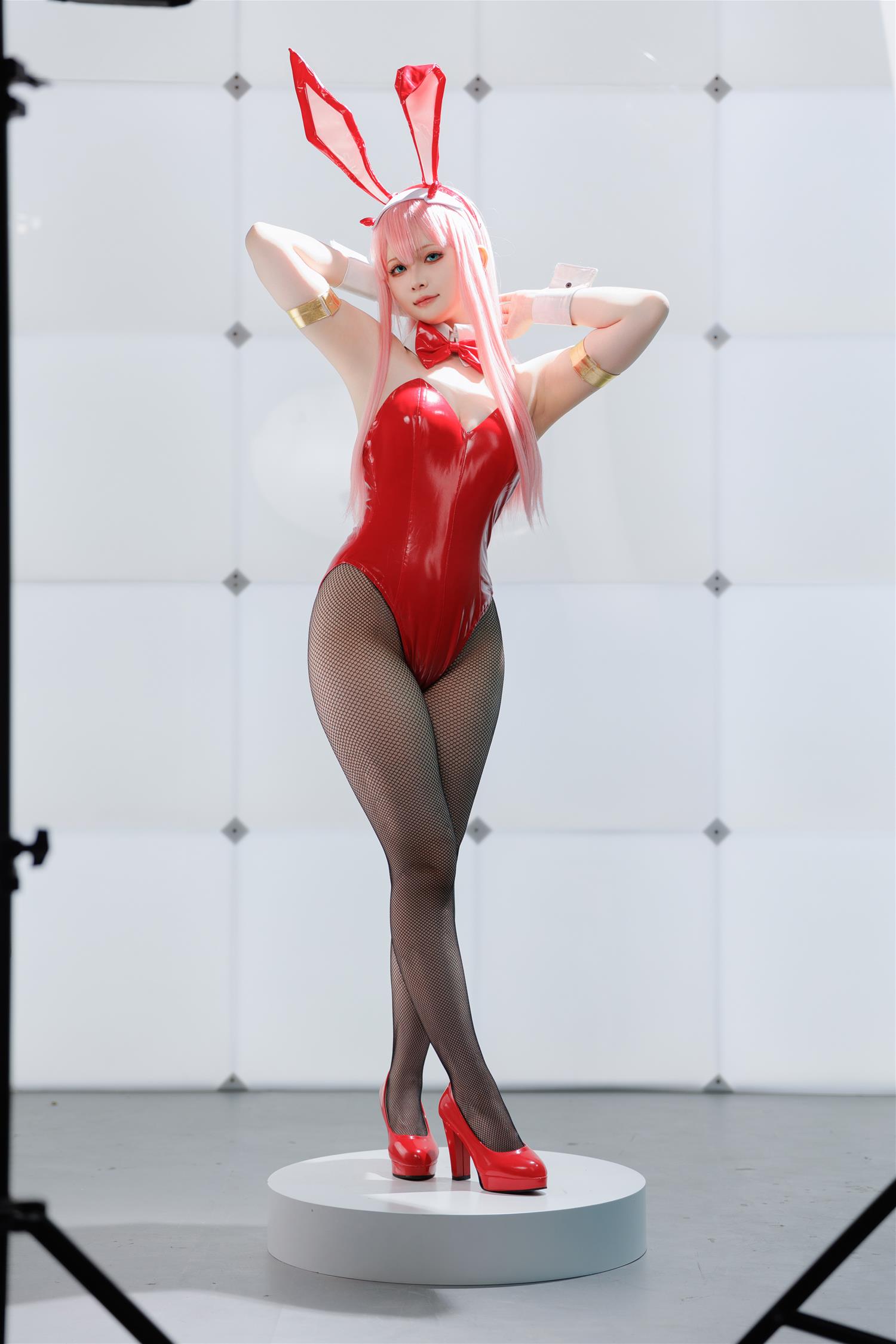 屿鱼 Zero Two [39P-355MB] – 热力图