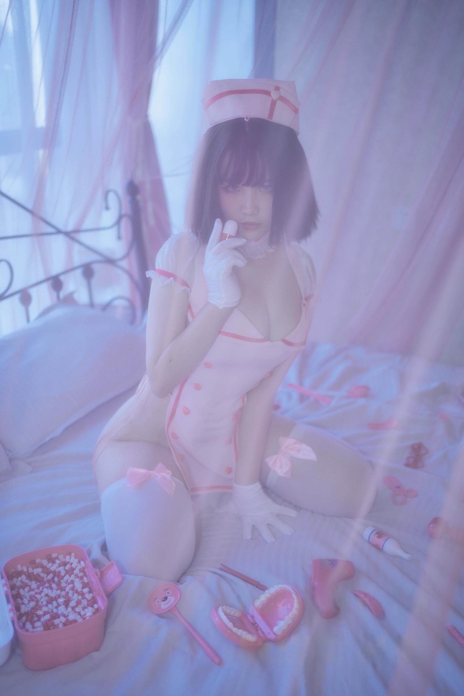 阿半今天很开心 粉护士 [37P-404MB] – 热力图