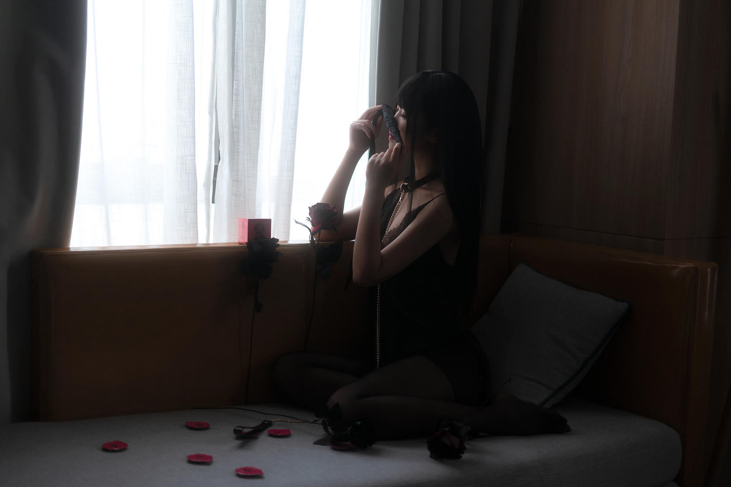 三度_69 – 囚禁手铐 [20P] – 热力图