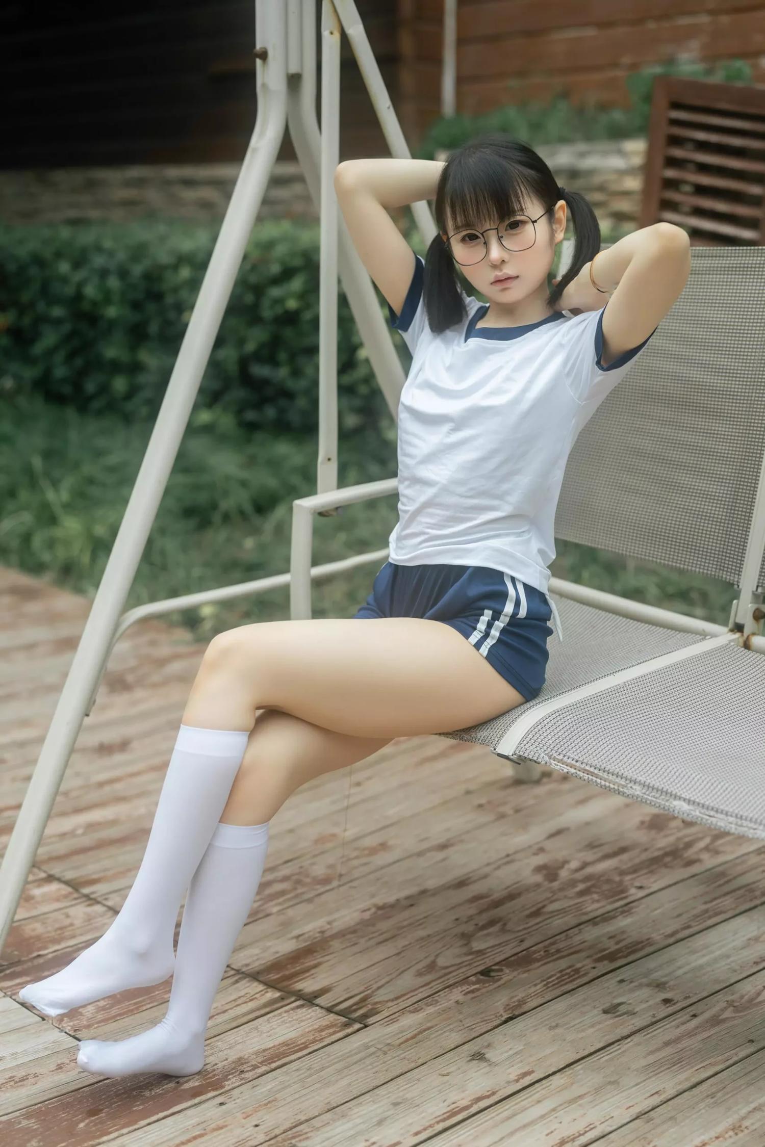 幼水铃衣 温泉体操服 [85P-1.03GB] – 热力图