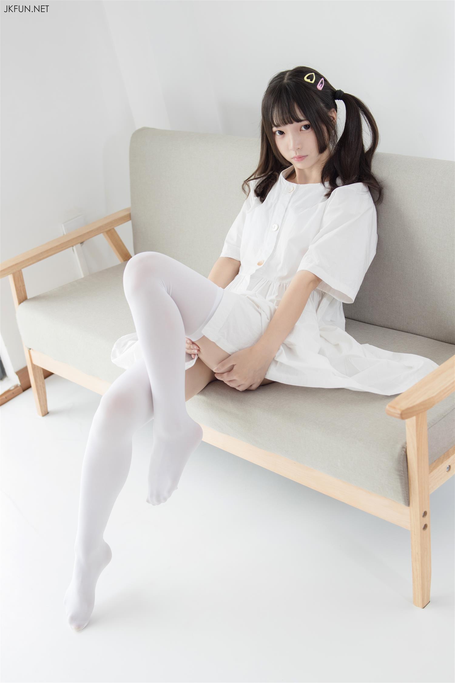 森萝财团 JKFUN-014 默陌 80D过膝袜 [91P1V-2.06GB] – 热力图