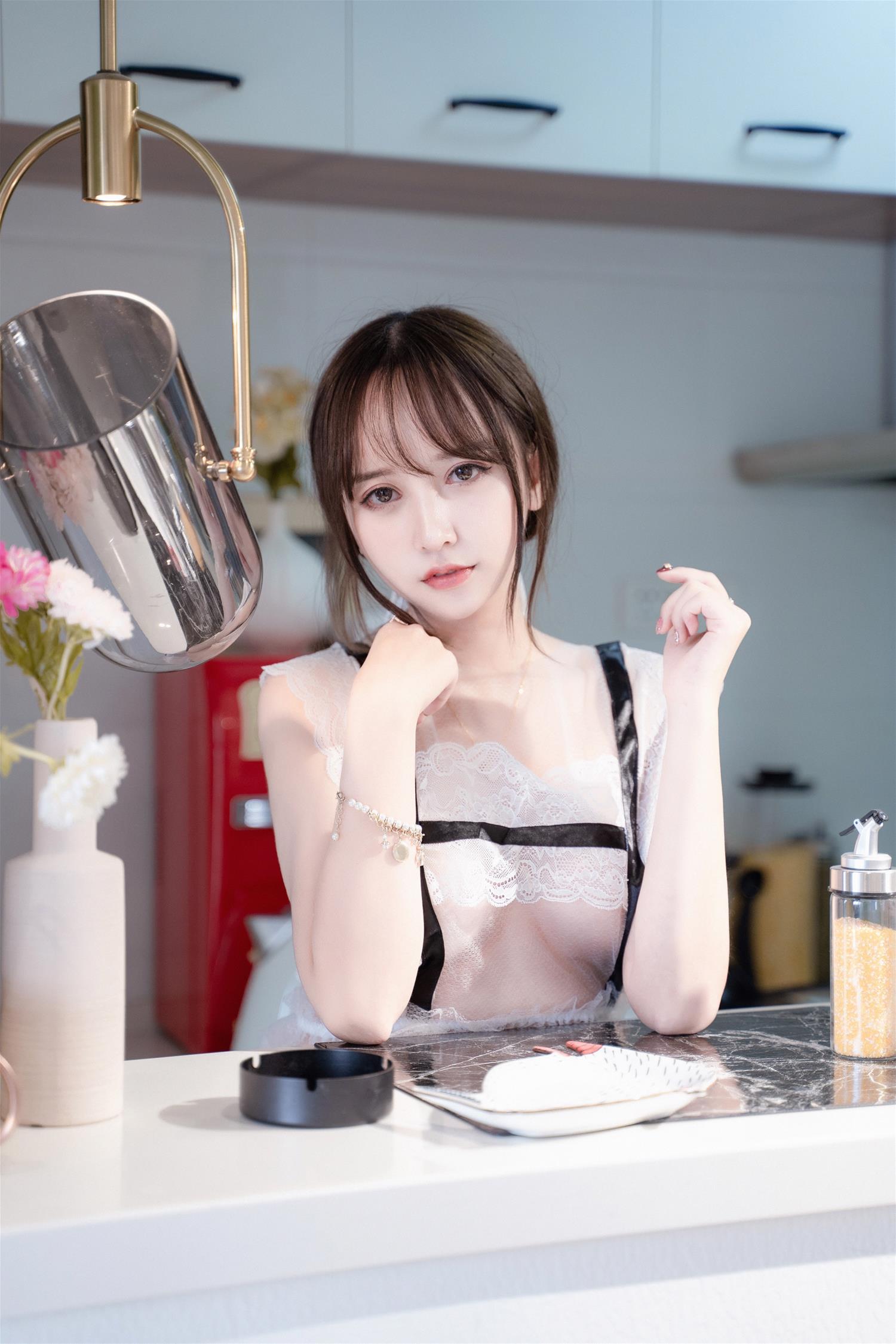 过期米线线喵 厨娘 [28P-96MB] – 热力图