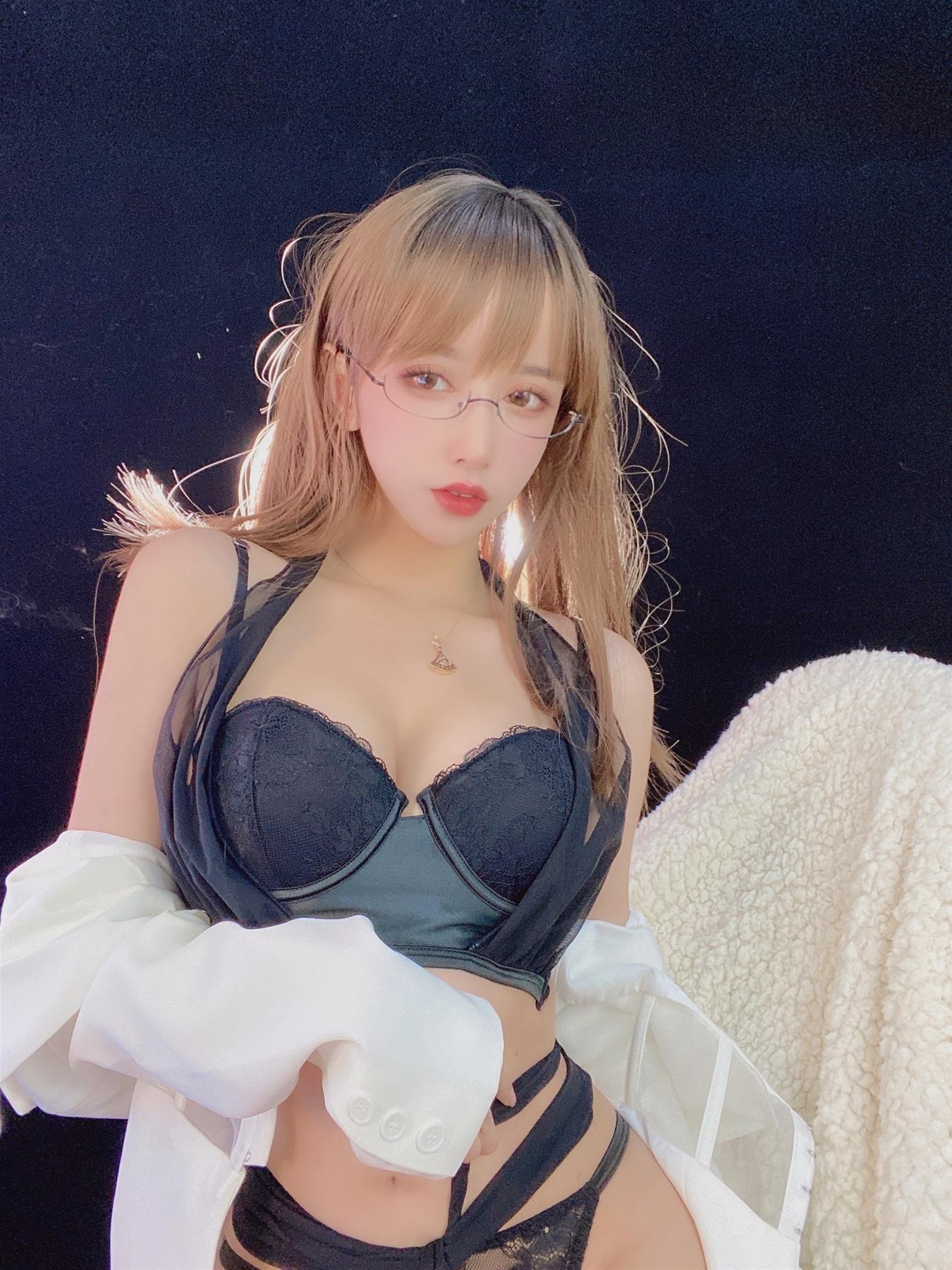 过期米线线喵 朱砂痣 [30P-54MB] – 热力图